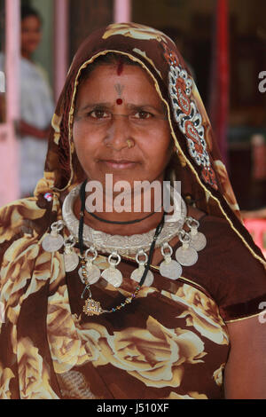 Woman in traditional attire. Kawant Festival, Gujarat, India Stock ...