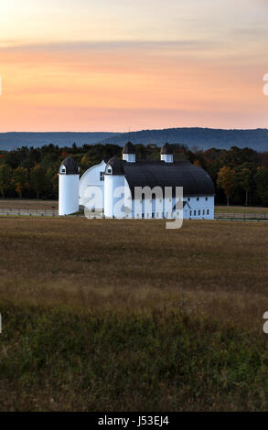 DH Day Barn at Sleeping Bear Dunes National Lakeshore. Glen Arbor ...