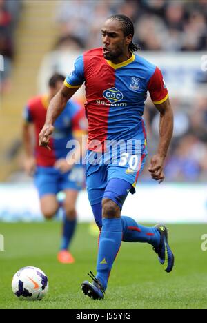 CAMERON JEROME CRYSTAL PALACE FC CRYSTAL PALACE FC KC STADIUM HULL ...