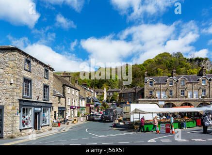 Settle town square on Market Day from above Stock Photo - Alamy