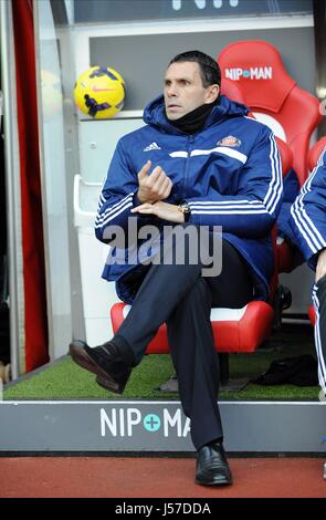 GUS POYET SUNDERLAND FC MANAGER SUNDERLAND FC MANAGER STADIUM OF LIGHT ...