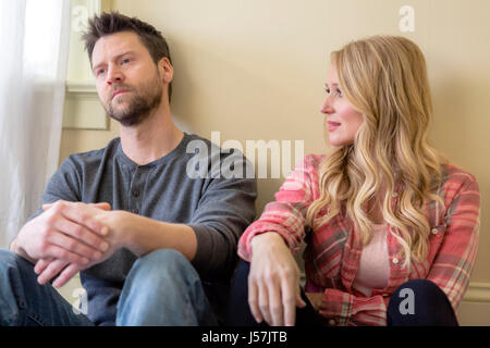 CONCRETE EVIDENCE: A FIXER UPPER MYSTERY, Jewel Kilcher, Jenn MacLean ...