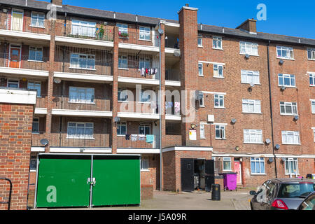 Council housing block in East London at Burr Close in Wapping, London ...