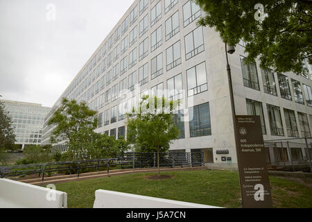 US Department of Transportation building - Washington, DC Stock Photo ...