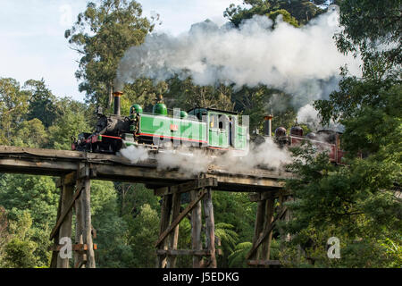 Puffing Billy 6A on Selby Trestle Bridge, Melbourne, Victoria ...
