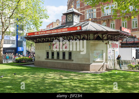 The Tkts theatre ticket booth in Leicester Square, London Stock Photo ...