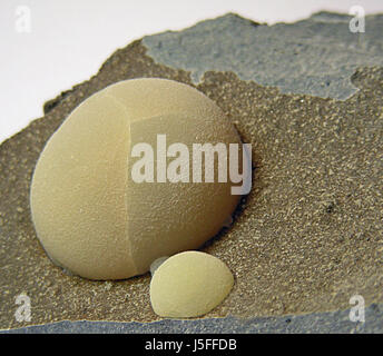 calcite on basalt Stock Photo - Alamy