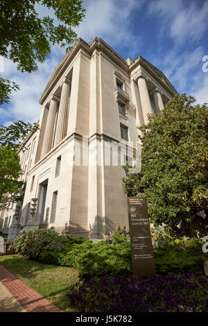 WASHINGTON DC — The Robert F. Kennedy Department of Justice Building ...