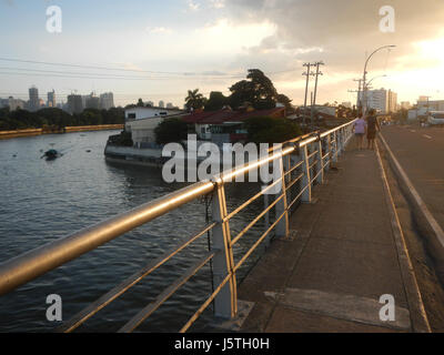 The Lambingan Bridge is a key structure in Manila, crossing the Pasig ...