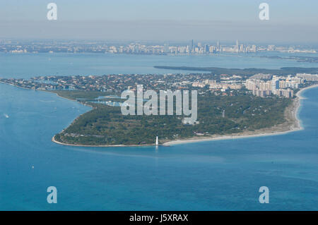 Aerial view of the Biscayne Bay National Park with the skyline of Miami ...