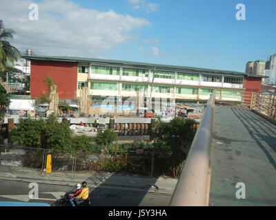 This pedestrian footbridge connects key locations in Tondo, Manila ...