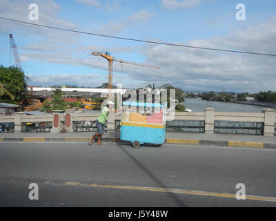The Kalawaan Bambang Bridge in Pasig City crosses the Pasig River ...