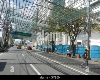 The Magallanes Interchange is a major traffic hub in Makati City, Metro ...