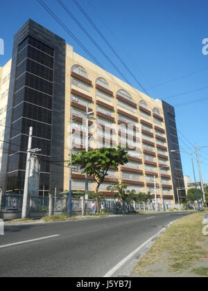 The Makati Science High School is located along Kalayaan Avenue in the ...