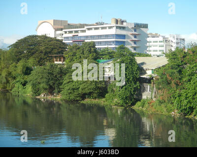 The Santa Rosa Bridge is located over the Bagong Ilog River in Pasig ...