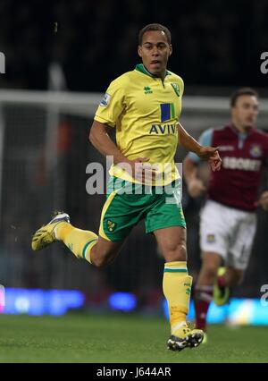 Elliott Bennett, Norwich City Stock Photo - Alamy