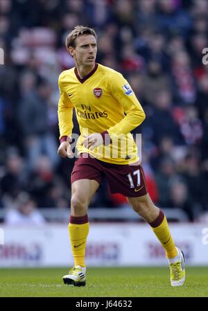 NACHO MONREAL ARSENAL FC STADIUM OF LIGHT SUNDERLAND ENGLAND 25 October ...