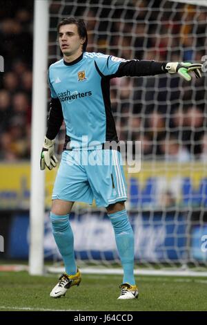 ELDIN JAKUPOVIC HULL CITY FC HULL CITY FC KCOM STADIUM HULL ENGLAND 25 ...