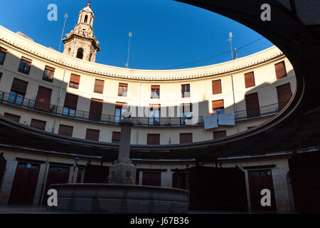 Buildings in redona square at dusk. Valencia, Spain Stock Photo - Alamy