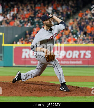 Cleveland Indians relief pitcher Andrew Miller is shown before a ...