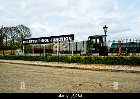 ROTHER VALLEY RAILWAY AT ROBERTSBRIDGE Stock Photo - Alamy