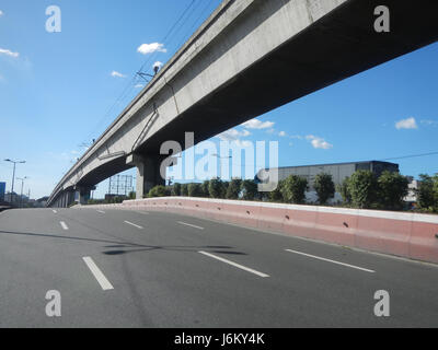 The Pureza LRT Station, located on Magsaysay Boulevard in Santa Mesa ...
