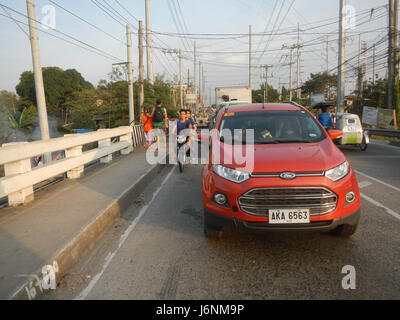 The MacArthur Highway Bridge in Marilao, Bulacan, is an important ...