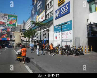 The Social Security System (SSS) building is located in the Guadalupe ...