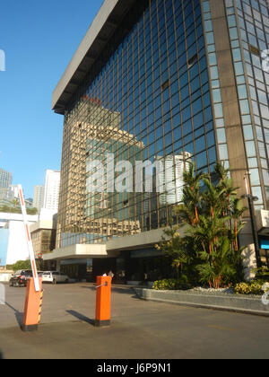 The buildings along Chino Roces Avenue in Pio del Pilar, Makati City ...