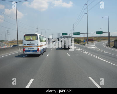 The Smart Connect Interchange in Valenzuela City, Philippines, is a ...