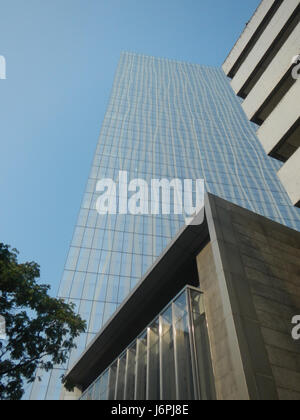 The Urdaneta Zuellig Building is a modern skyscraper located in Makati ...
