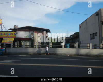 This image shows General Kalentong Street Bridge in Mandaluyong City ...