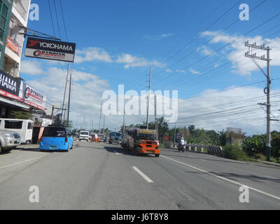 The MacArthur Highway running through Malolos, Guiguinto, and Balagtas ...
