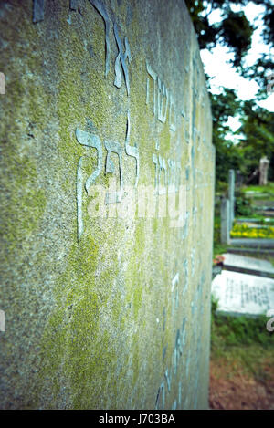 Hebrew writing on gravestone in Jewish cemetery the Alter Judenfriedhof ...