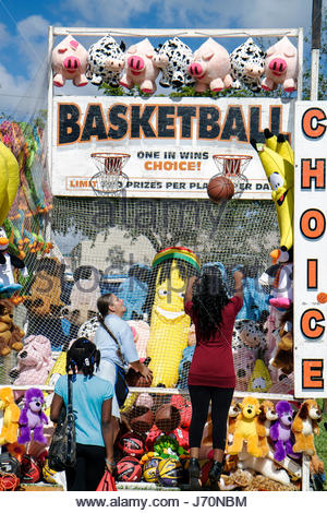 Carnival Basketball game Stock Photo: 39329514 - Alamy