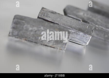 lead (plumbum) pb heavy metal Stock Photo - Alamy