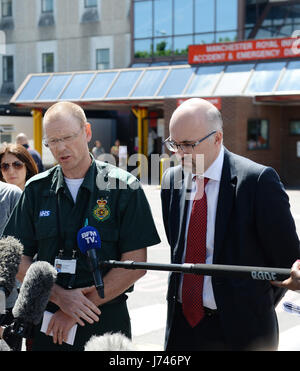 (left to right) North West Ambulance Service's Dave Kitchin, Merseyside ...