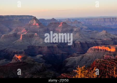 Sunrise from Grandview Point, South Rim, Grand Canyon National Park ...