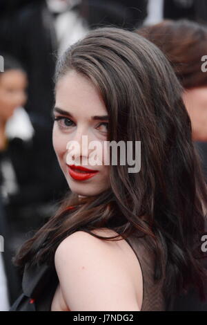 Sarah Barzyk attends the Twin Peaks' premiere during the 70th annual ...