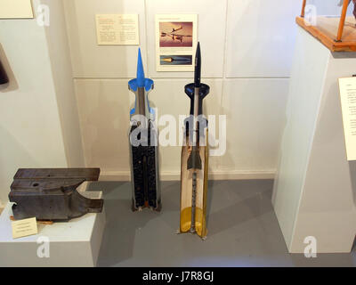 The 120mm Fin Stabilised Discarding Sabot - Tracer FSDS-T and the 105mm ...