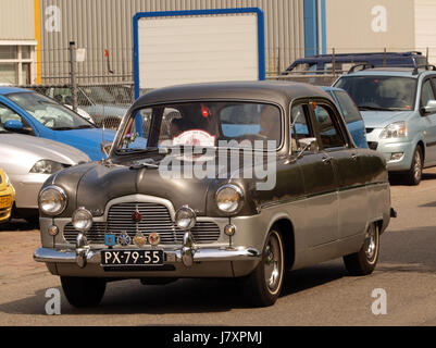 1954 Ford Zephyr Six, classic British family car of the 1950s Stock ...
