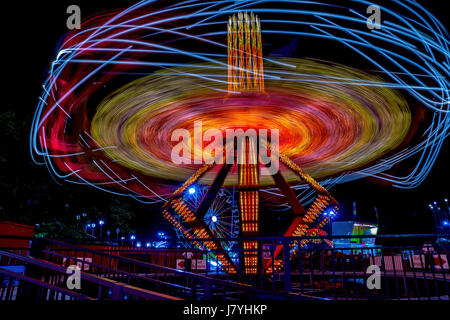 Inferno of pink and purple at the Washington State Fair Stock Photo - Alamy