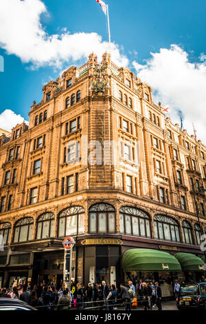 England, London, Knightsbridge, Harrods, Entrance Hallway Stock Photo ...