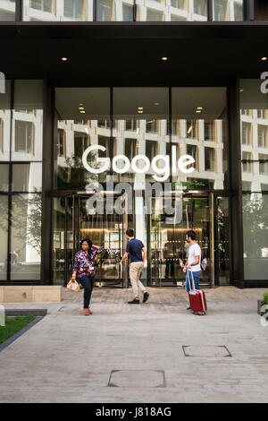 The entrance to Google's King's Cross headquarter offices in King's ...
