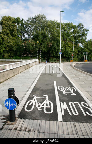 sign, signal, london, marking, cyclist, road, bike, bicycle, cycle ...