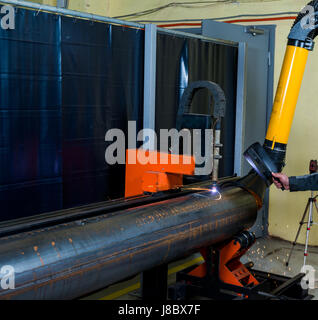 Industrial plasma cutter Stock Photo - Alamy