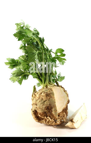 greens tuber celeriac sellery celery wurzelsellerie zellerknolle ...