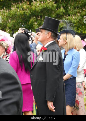 Queen Elizabeth and Prince Philip at Buckingham Palace Stock Photo - Alamy