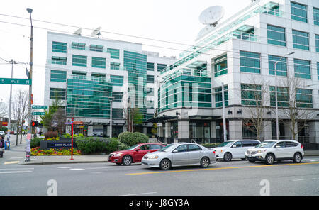 Famous Komo Plaza in Seattle - the building of Greys Anatomy - SEATTLE ...