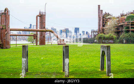 Famous landmark in Seattle - The Gasworks Park Stock Photo - Alamy